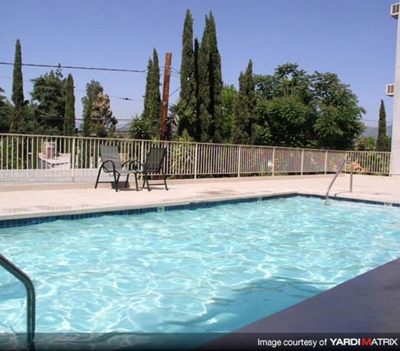 North Hollywood Apartments | Oxnard Plaza