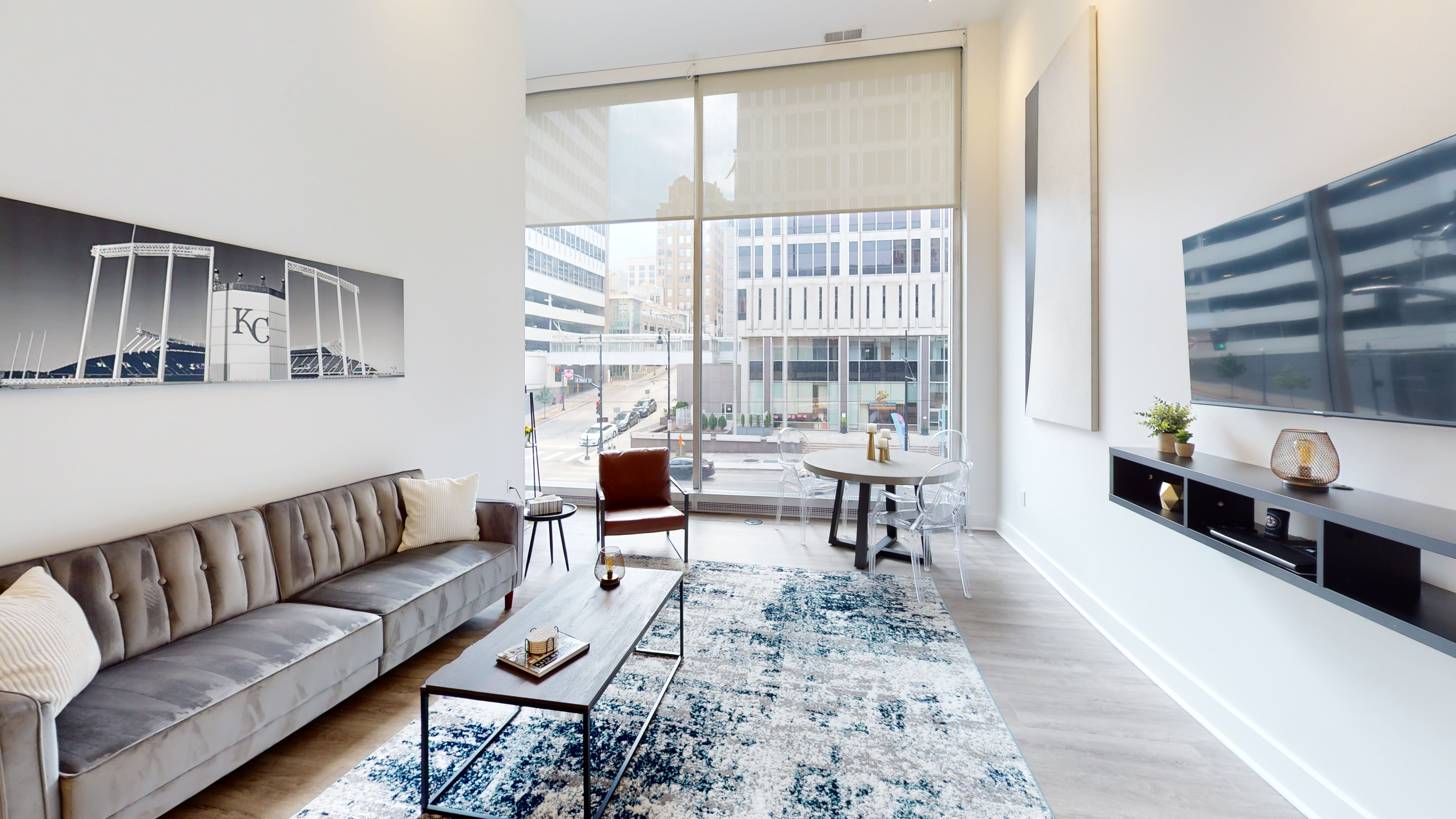 Sky On Main | Virtual Tours