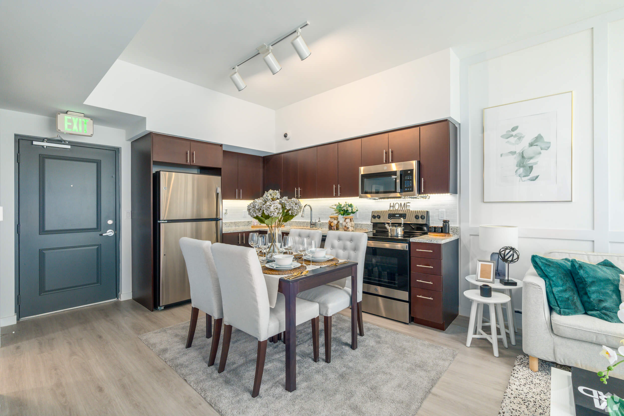 Modern Apartments in Homestead, FL | Resia Biscayne Drive