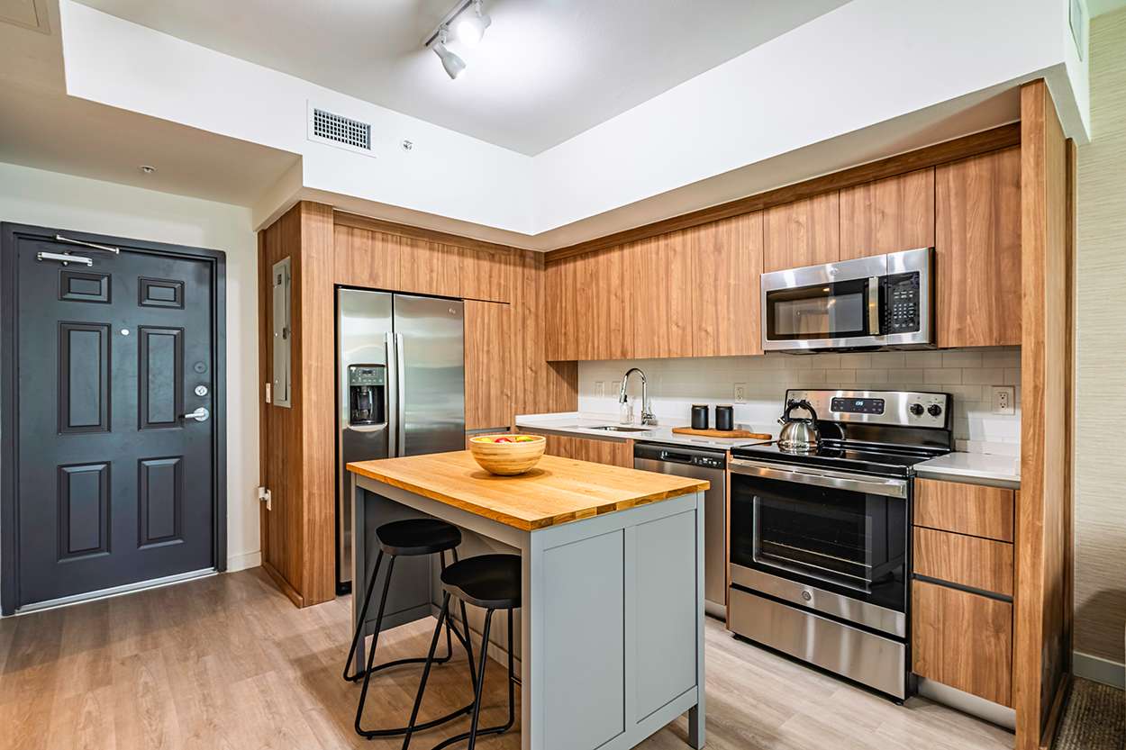 Luxury Modern Apartments in Miami, FL | Resia Golden Glades