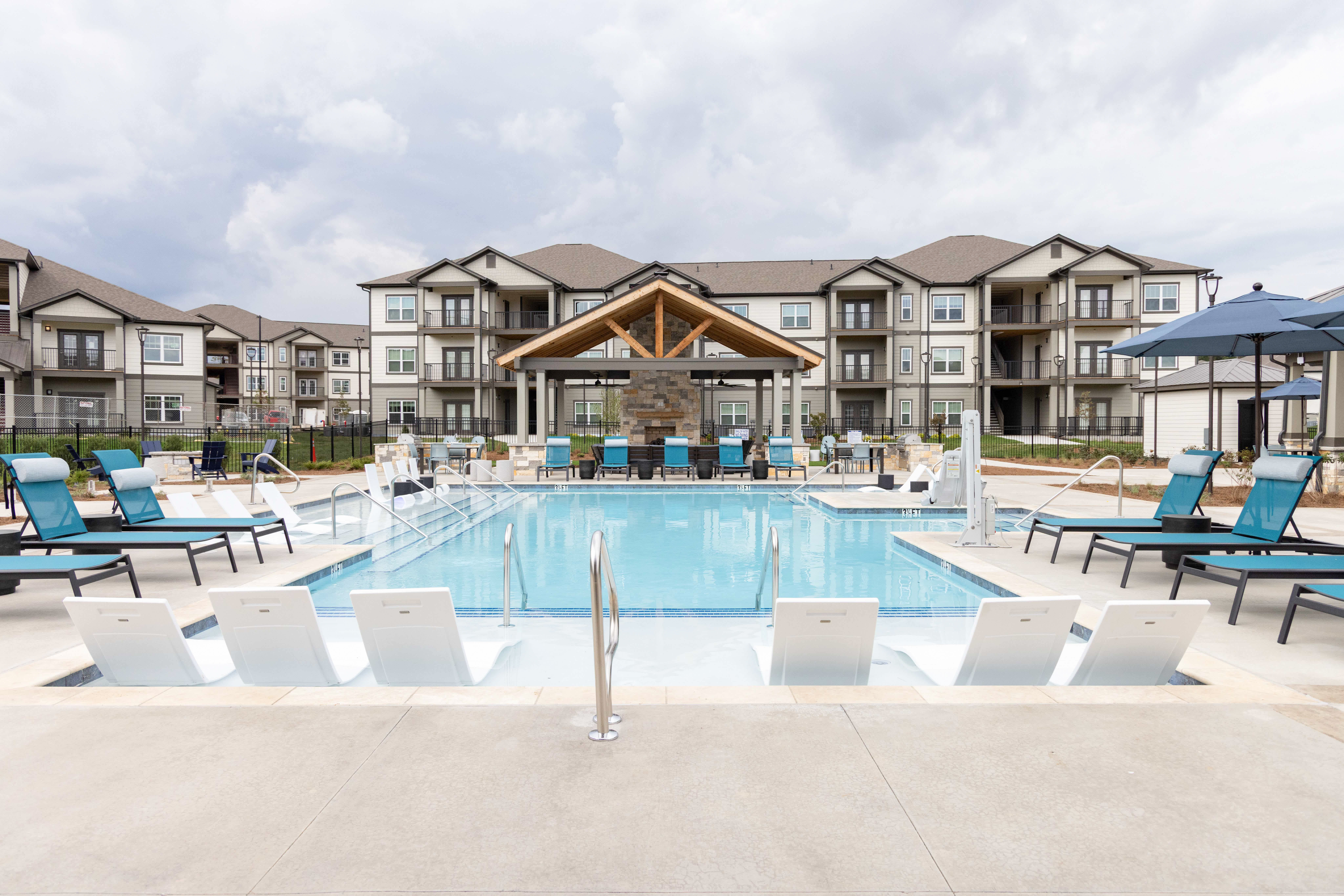 The Wilmont at Hendersonville | Apartments in Hendersonville, NC