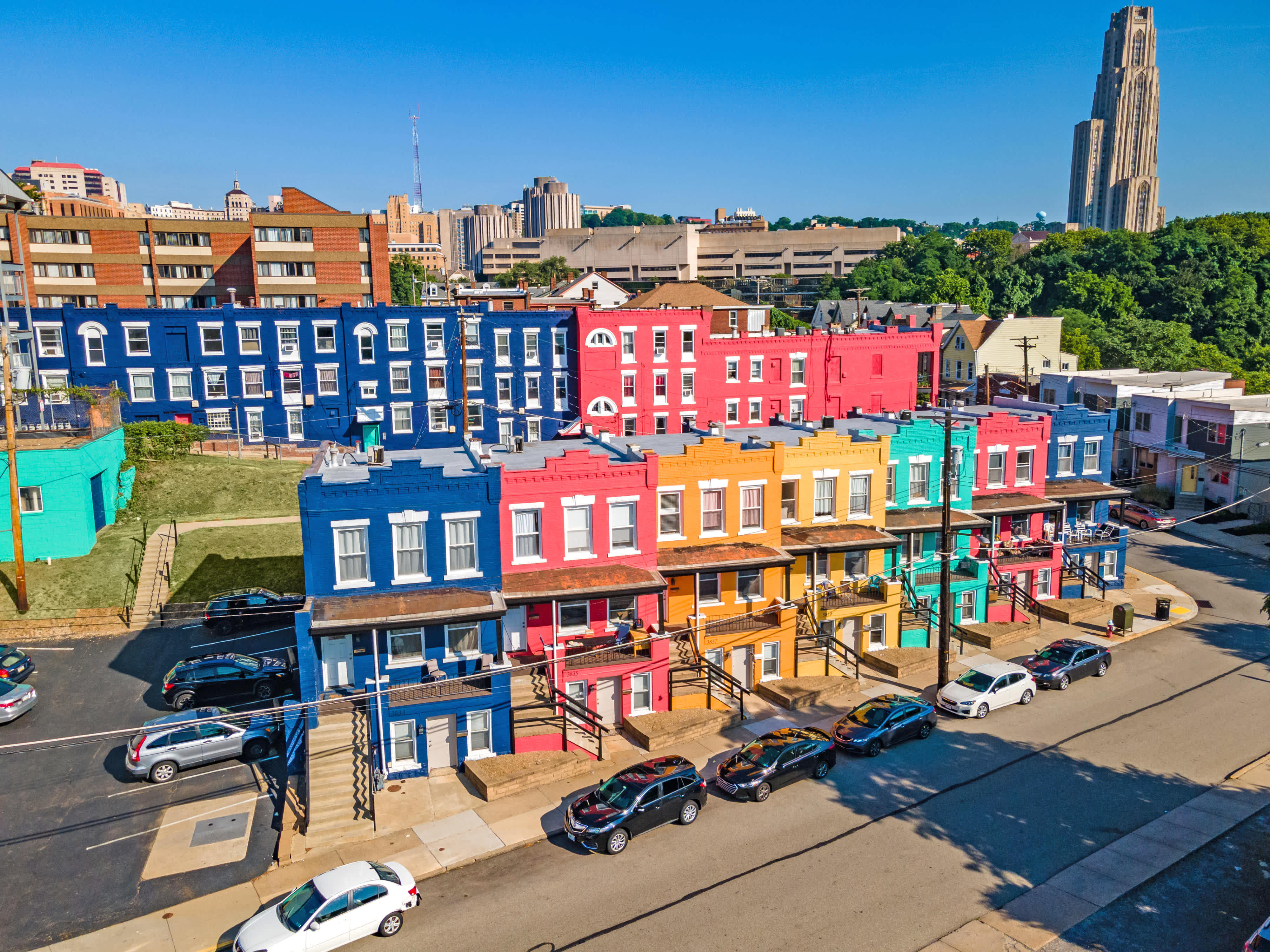 Apartments Near University of Pittsburgh | University Commons