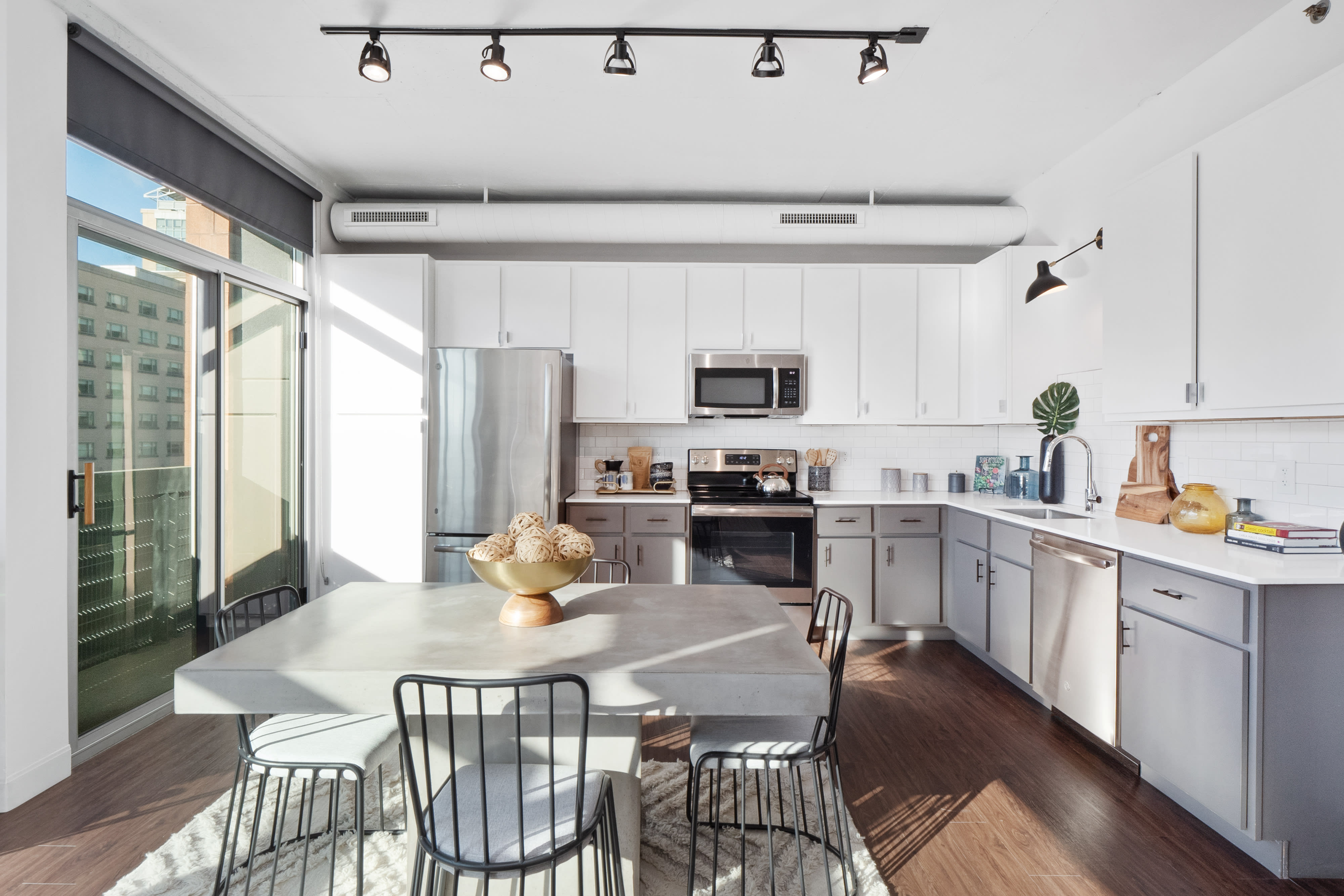 Metropolitan Flats | Apartments in St. Louis, MO