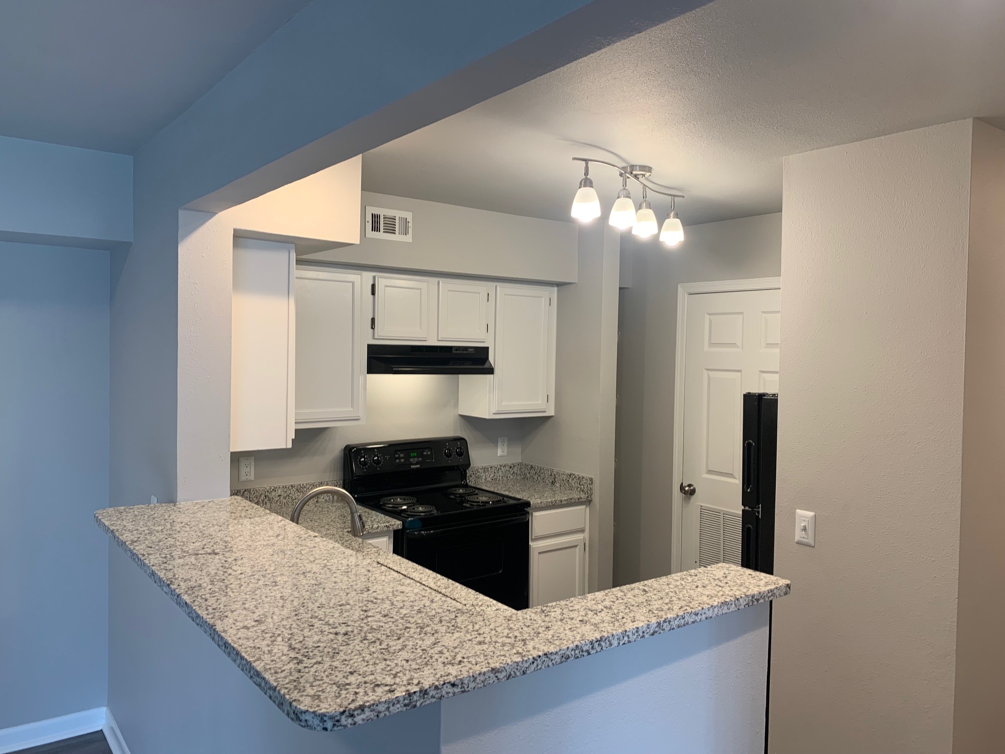 Block Multifamily Group | Apartments in Lenexa, KS | RENTCafe