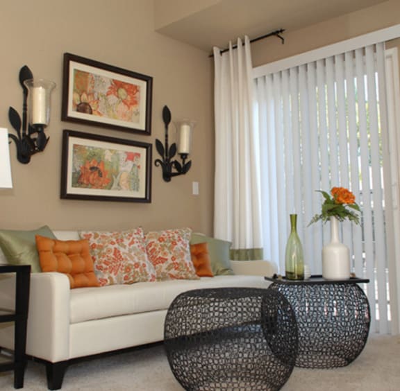 Apartments for Rent in Fair Oaks, CA | Hazel Ranch