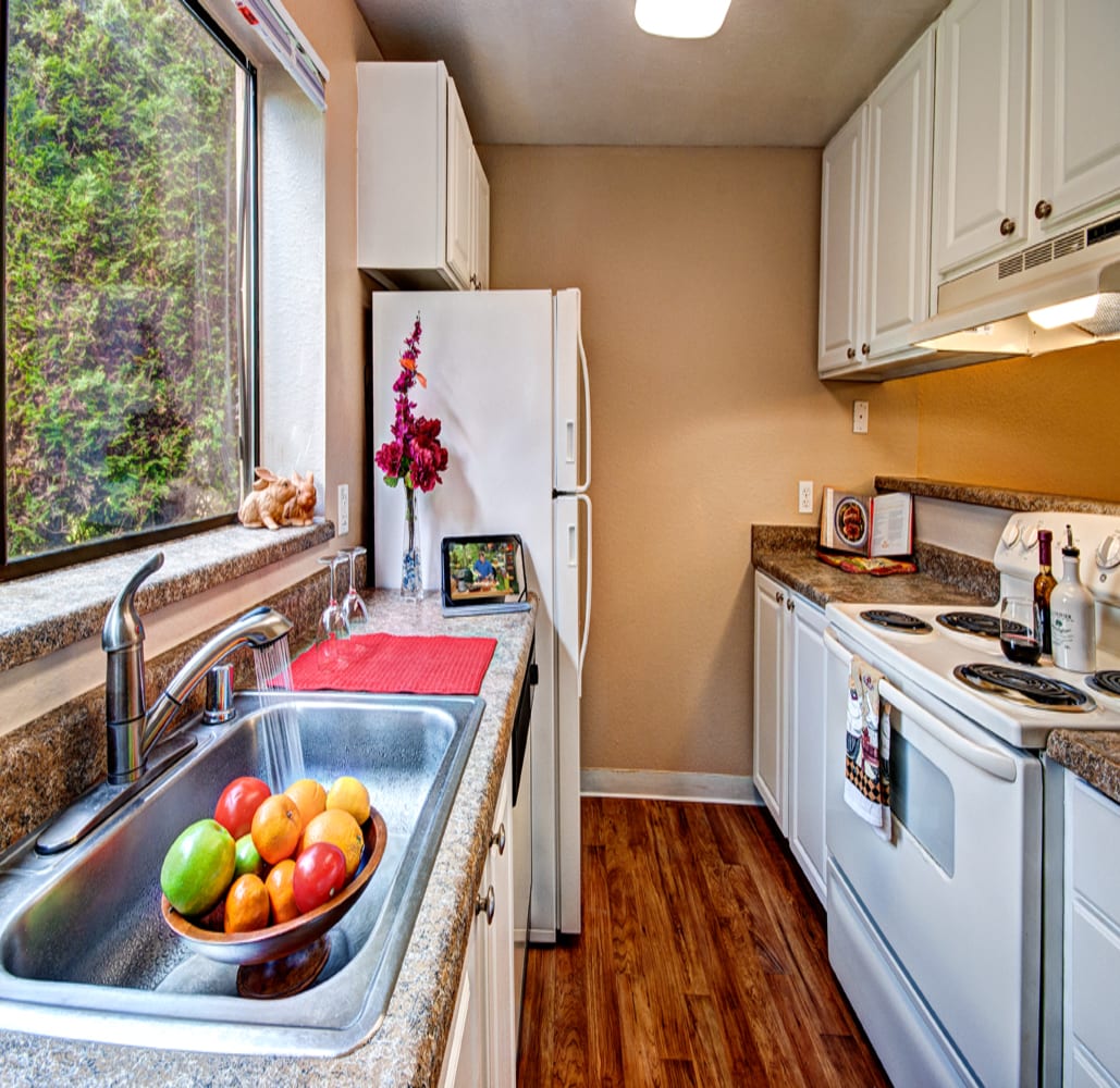 Pembrooke Apartment Homes | Apartments in Kent, WA