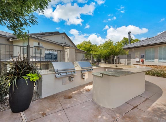 Eagle Ranch Apartments | Apartment Homes Located in Albuquerque, NM