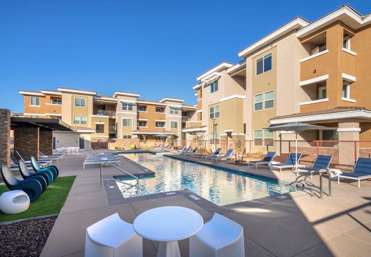 Luxury Apartments in Chandler, AZ | Zaterra Luxury Apartments