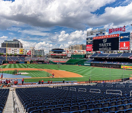 Coda on Half | Luxury Navy Yard / SE DC Apartments for Rent | A ...