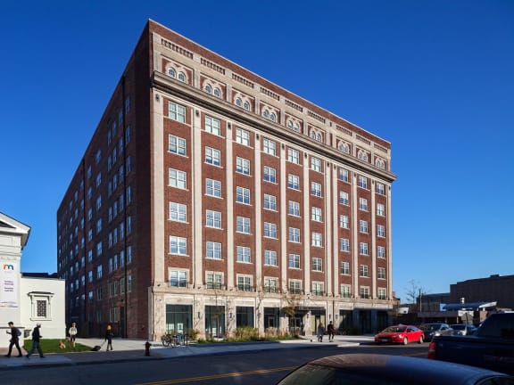 Strathmore Apartments | Apartments in Detroit, MI