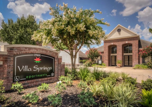 Villa Springs | Apartments in Houston, TX