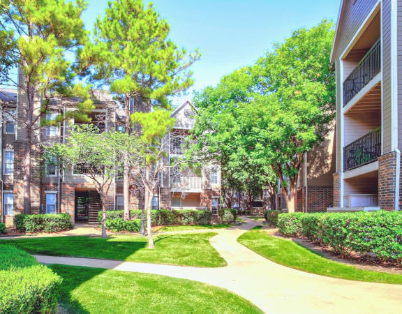 Riverside Park | Apartments in Tulsa, OK