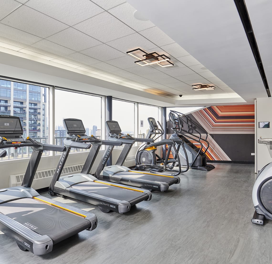 Two East Oak | Apartments in Chicago, IL