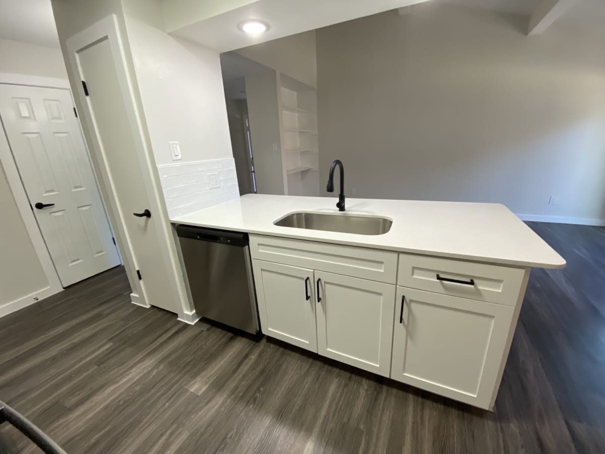Oakline Apartments | Apartments in Richardson, TX