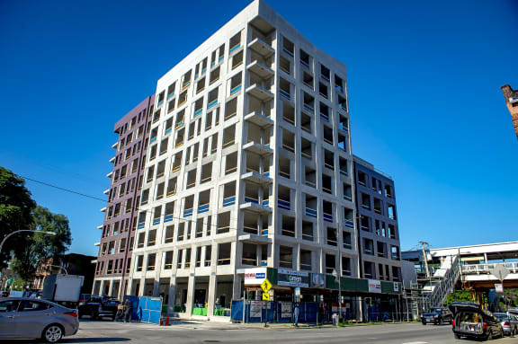 43 Green | Apartments in Chicago, IL