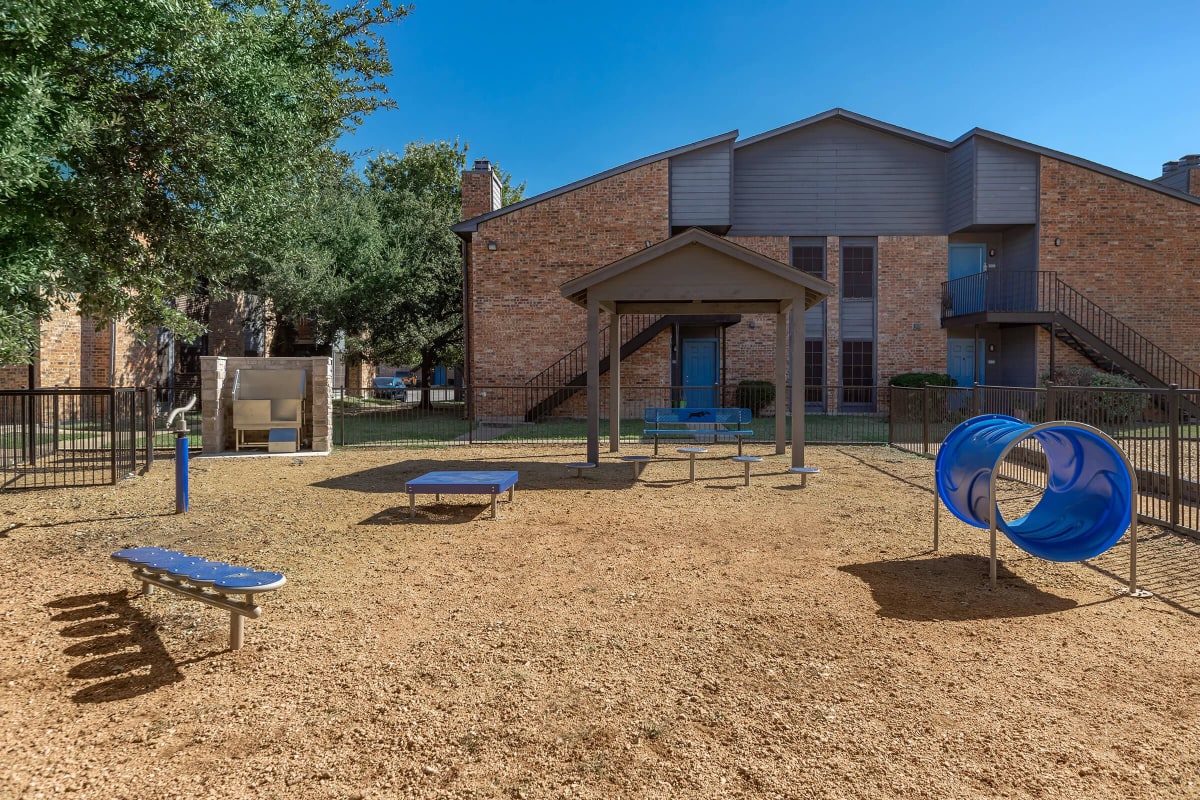 Oakline Apartments | Apartments in Richardson, TX