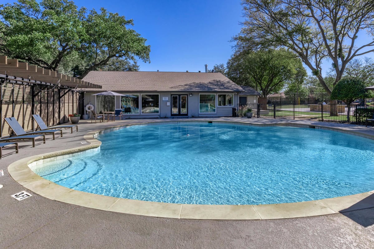 Oakline Apartments | Apartments in Richardson, TX