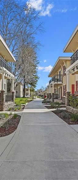 Davis Apartments | Parkside Apartments | Home