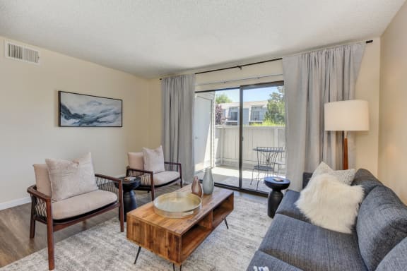 Silverstone Apartments | Apartments in Davis, CA