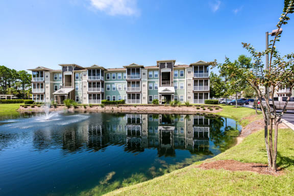 Luxury Apartments in Panama City Beach, FL | 10X Breakfast Point