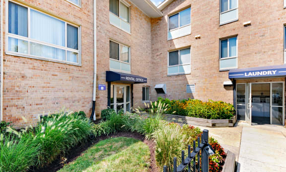 Cedar Heights | Apartments in Washington, DC