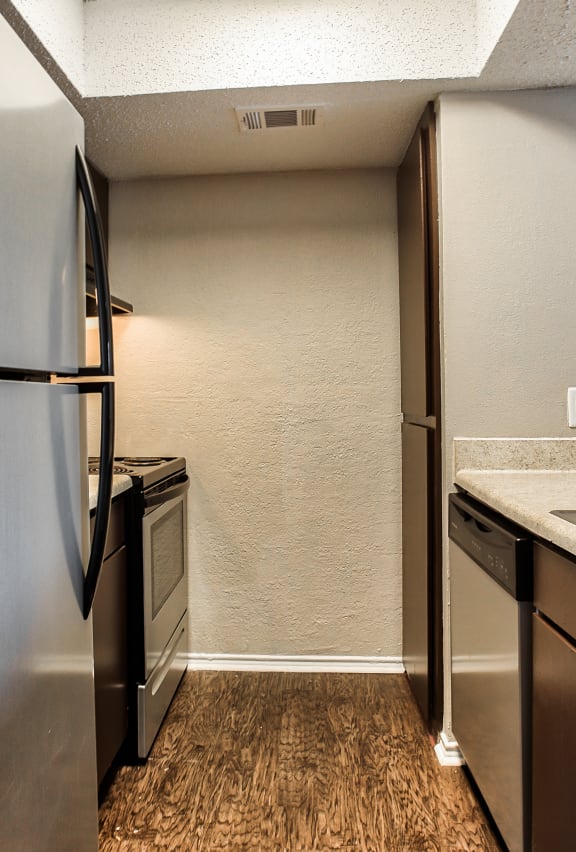 Skye at Love Apartments | Apartments in Dallas, TX