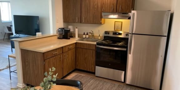 Brookmount Apartments | Apartments in St. Peters, MO