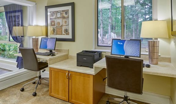 Reston Glade | Apartments in Reston, VA
