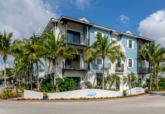 Azul Luxury Residences | Apartments in Stuart, FL