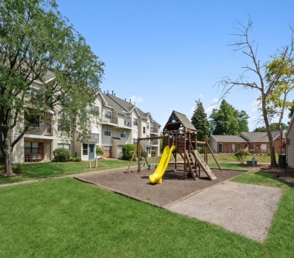 Fox Valley Villages | Apartments in Aurora, IL