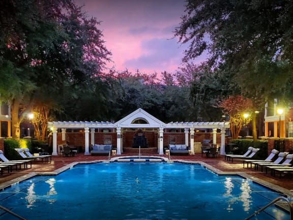 The Caruth Premier Townhome Apartments | Apartments in Dallas, TX