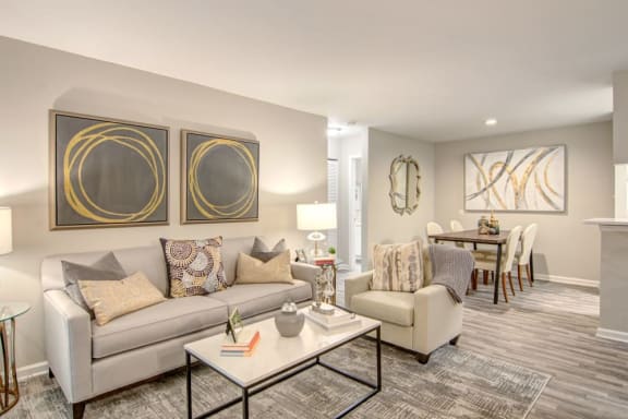 Hunters Chase | Apartments in Midlothian, VA