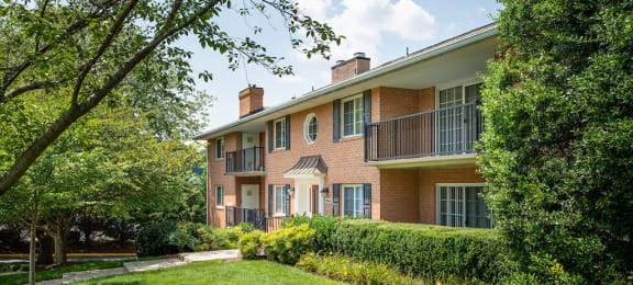 Fairfax Apartments | Fairfax Square Apartments | Photo Gallery