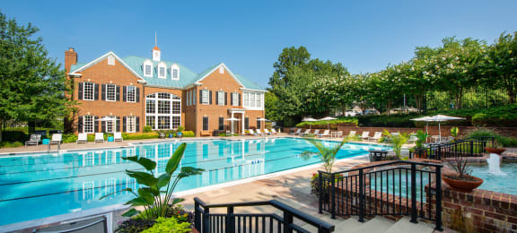 Fairfax Apartments | Fairfax Square Apartments | Photo Gallery