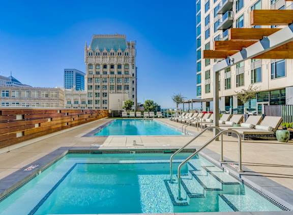 High-Rises in Downtown Oakland, CA | 17th and Broadway