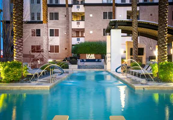 Midtown Phoenix Apartments | Level at Sixteenth