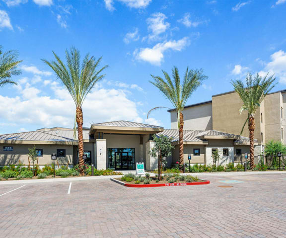Reflect at Dobson Ranch | Apartments For Rent in Mesa, AZ | Weidner