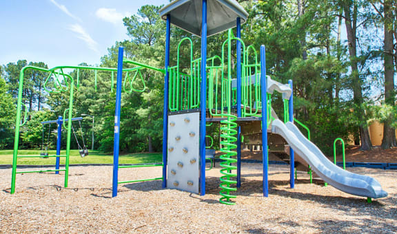 Hunting Ridge | Apartments in Raleigh, NC