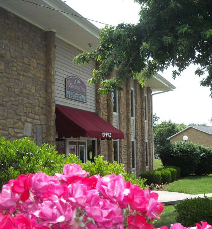 Burning Tree Apartments | Apartments in Hermitage, TN