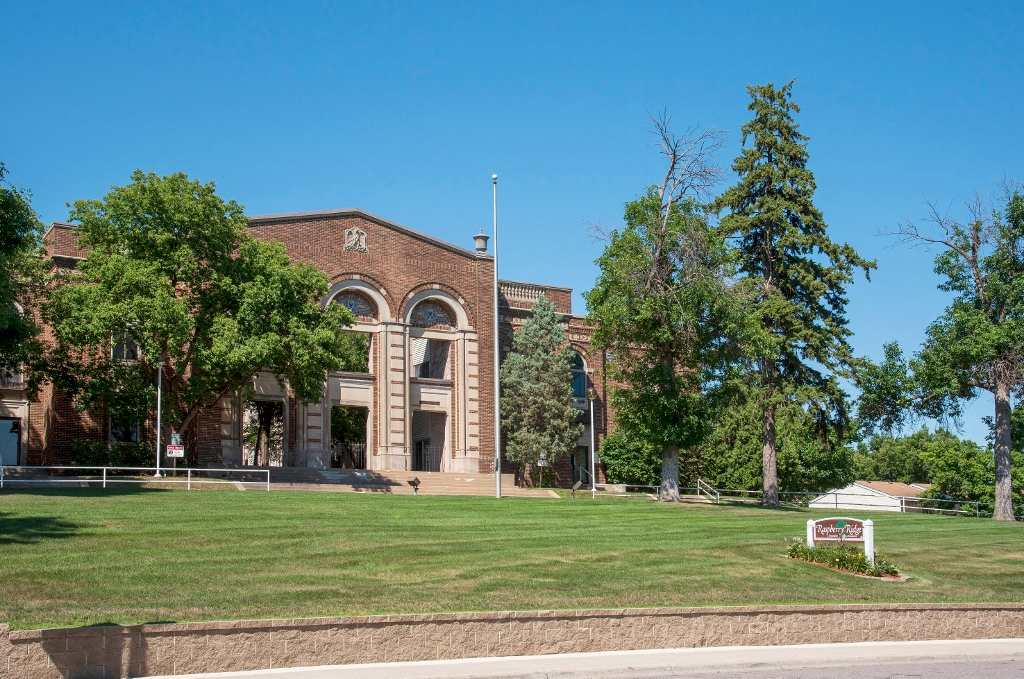 Photos and Video of Raspberry Ridge in Hopkins, MN