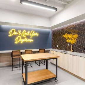 Mason & Main | Apartments in Seattle, WA