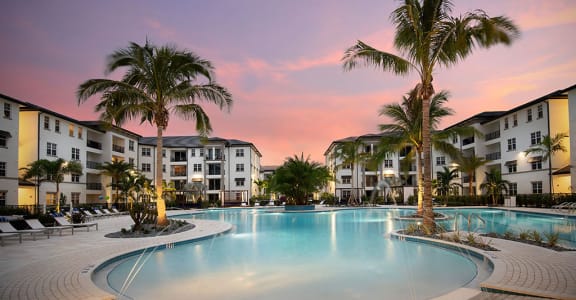 Luxury Apartments Naples FL | Inspira Apartments
