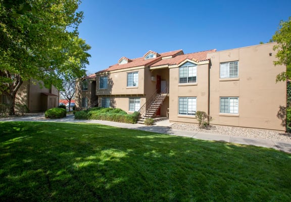 Cinnamon Tree | Apartments in Albuquerque, NM