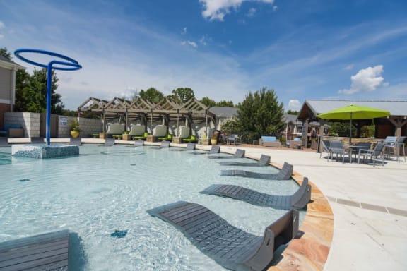 Bartlett, TN Apartments | Quail Ridge Apartment Homes