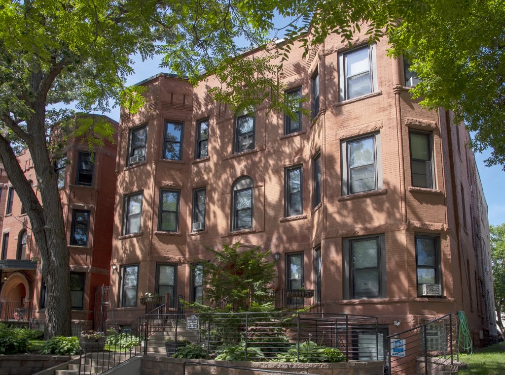 Photos and Video of Elliot Park Apartments in Minneapolis, MN