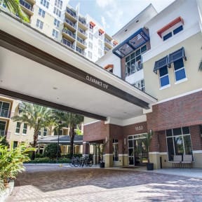 Apartments for Rent in Plantation, FL | One Plantation
