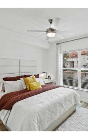 Lake Worth Apartments | Altis Blue Lake