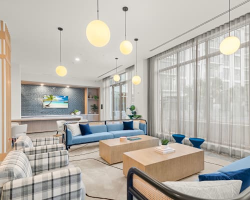 Move-In Specials in Palm Beach Gardens | The Marc