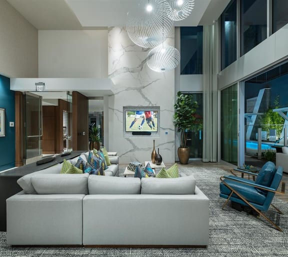 West LA Apartments | Kinley West LA