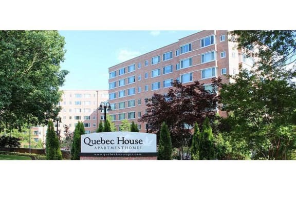 Cleveland Park Apartments in Washington, DC | Quebec House